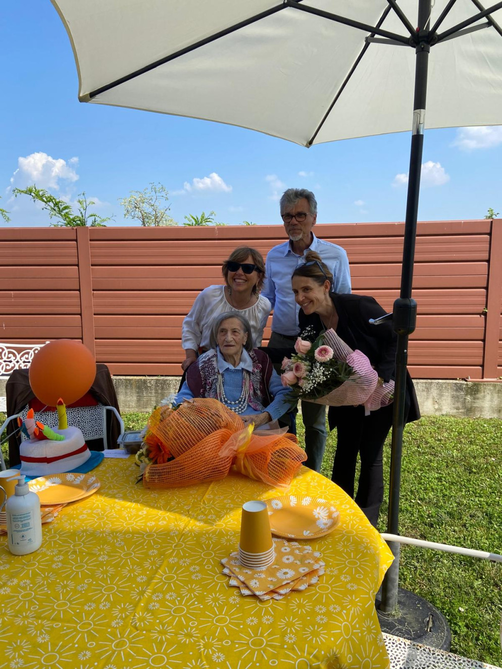 Per i cento anni di Giuseppina i fiori della sindaca | Libertà