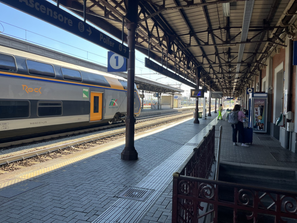 Lavori sulla linea, treni sospesi per 4 giorni tra Piacenza e Codogno