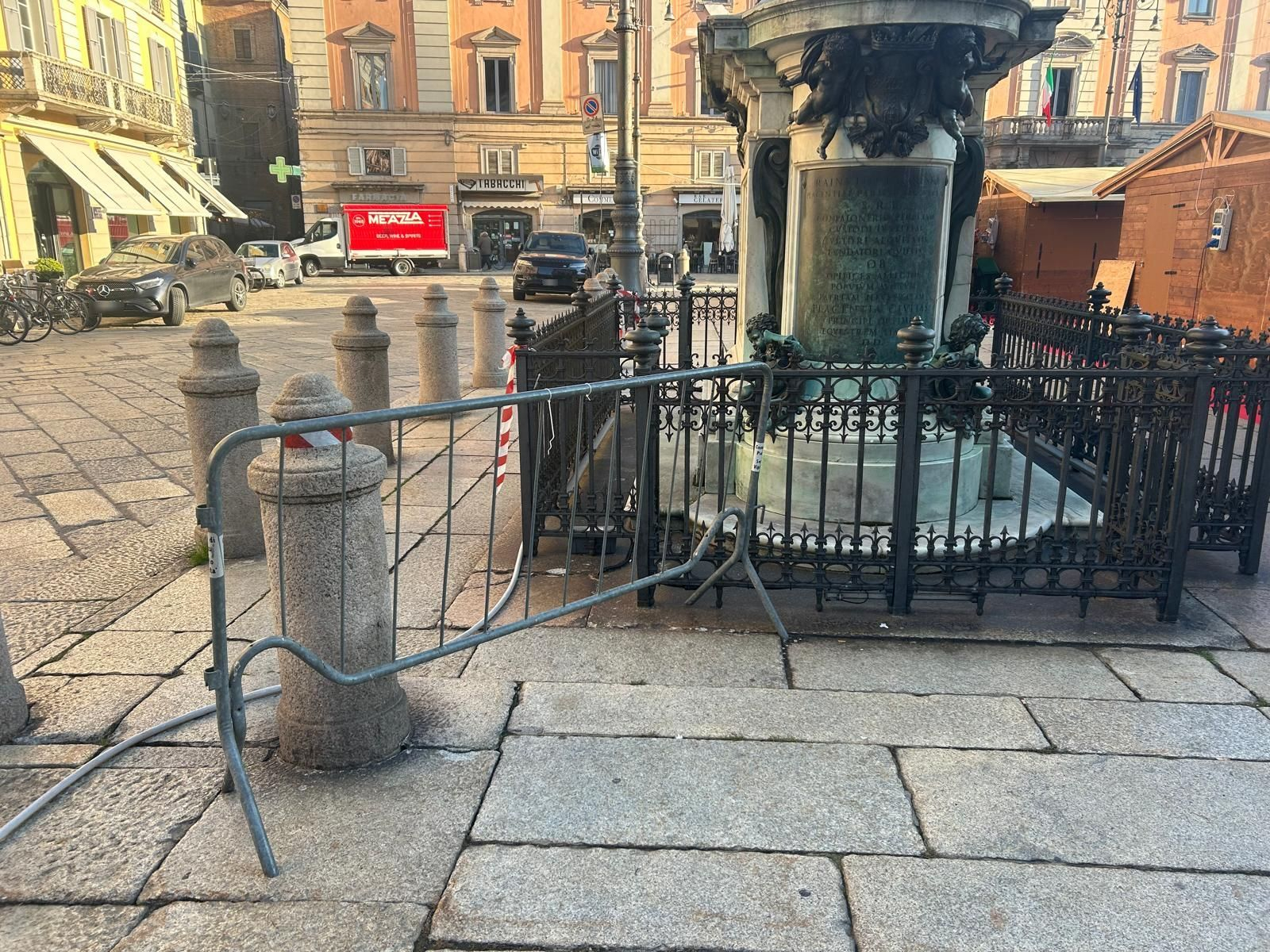 Crepe e incuria: i Cavalli del Mochi reclamano più attenzione