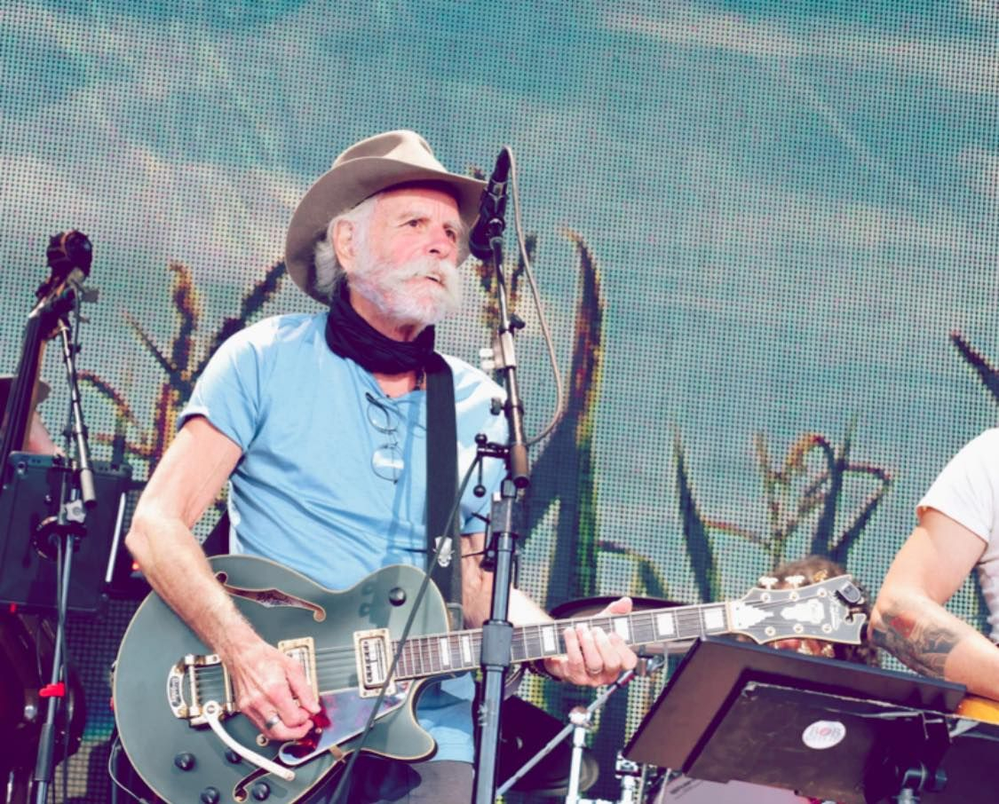 Chiedi chi era Bob Weir, il "ragazzo" alla chitarra dei Grateful Dead