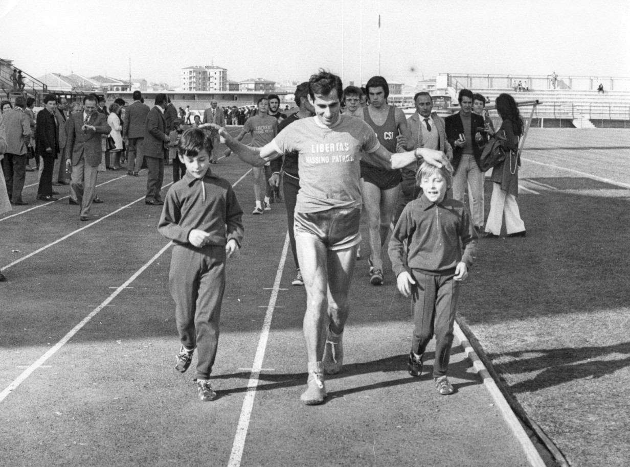 Di corsa per 24 ore filate: 50 anni fa il record di Enzo Boiardi alla ...