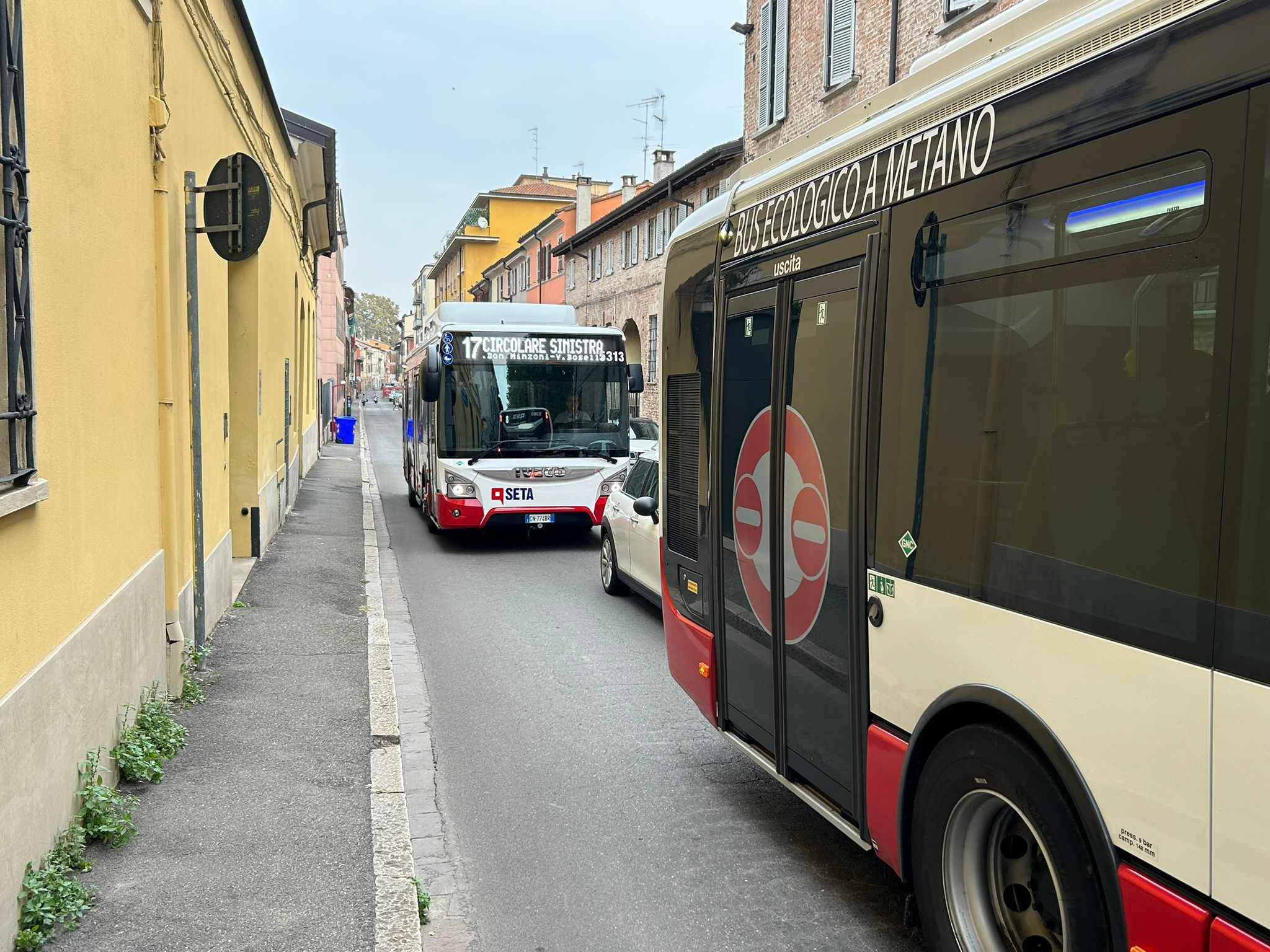 Buche e bus in via Borghetto, Bongiorni: "Ridurremo del 30% il numero ...