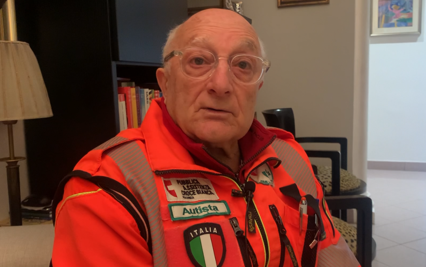 "Sul Pendolino deragliato trovai il finimondo. Da allora sono volontario"